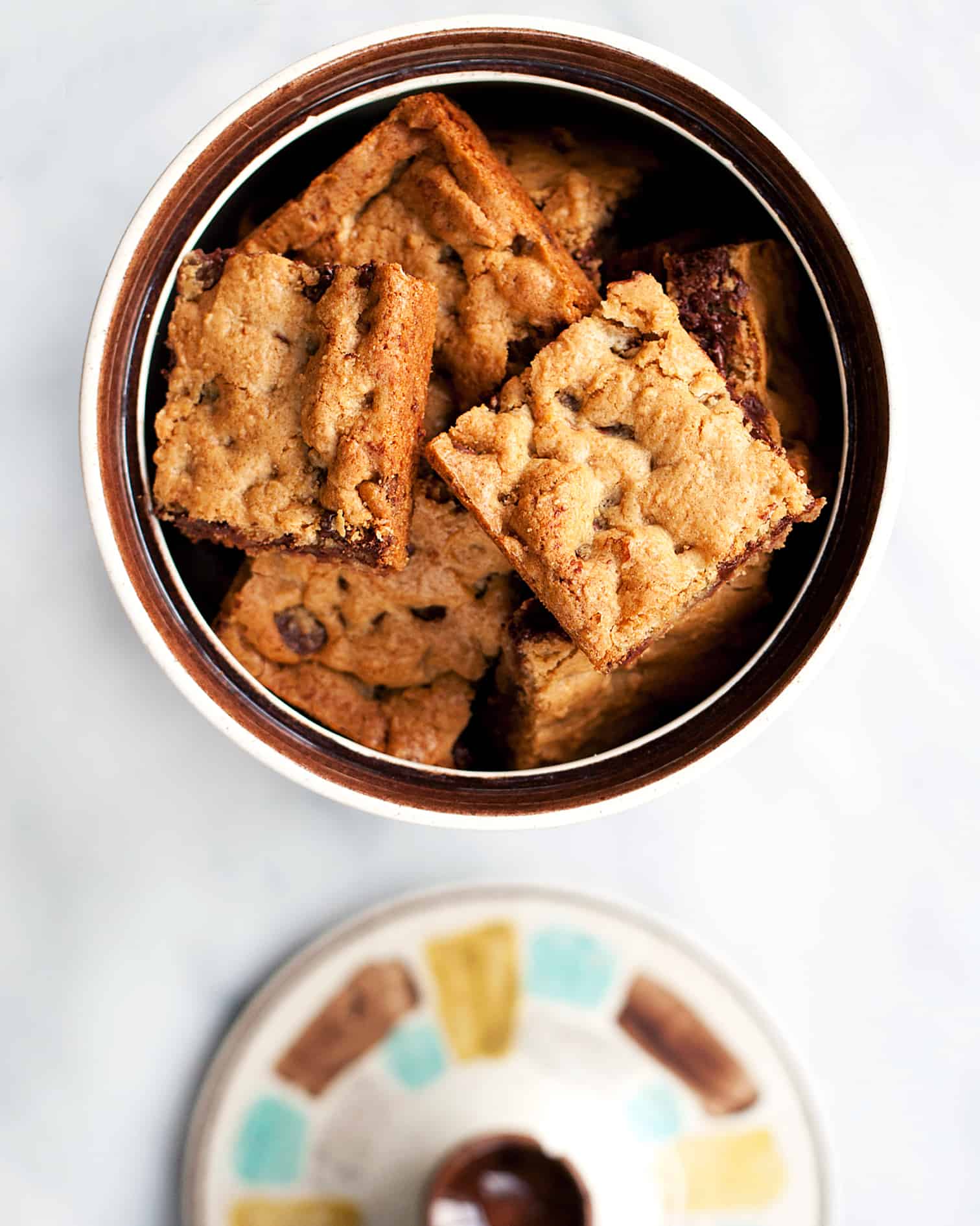 Extra Chewy Chocolate Chip Bars | Last Ingredient