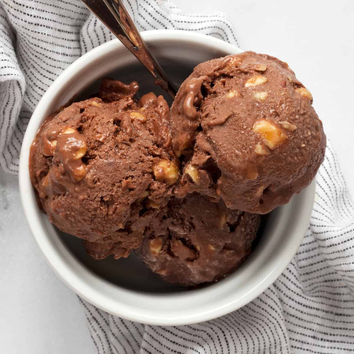 Salted Peanut Chocolate Nice Cream | Last Ingredient
