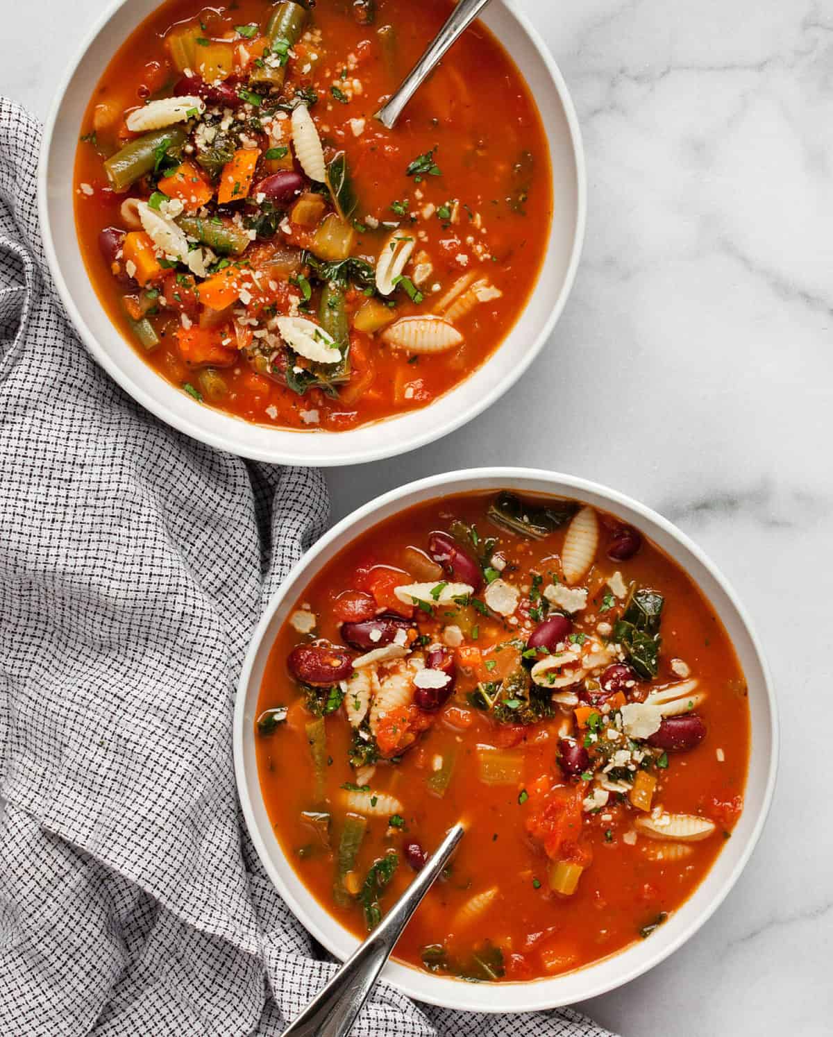 Vegetarian Minestrone Soup with Kale | Last Ingredient