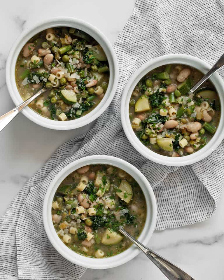 Green Minestrone Soup with Zucchini & Peas - Last Ingredient
